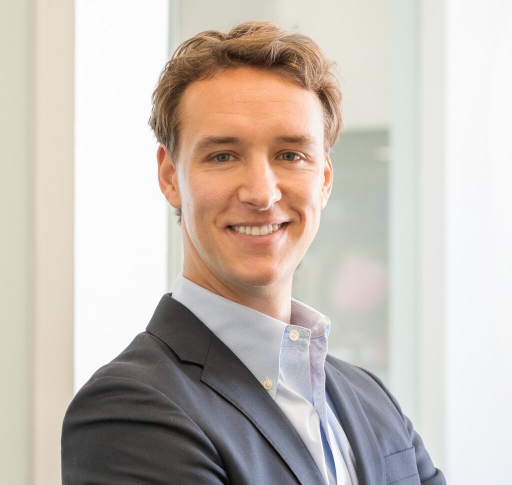 Meet Our Team of Business Experts | Encore Funding